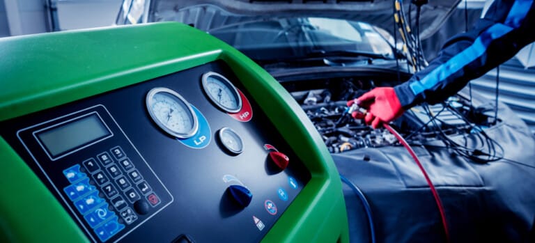5 Signs Of Low Freon In Your Car