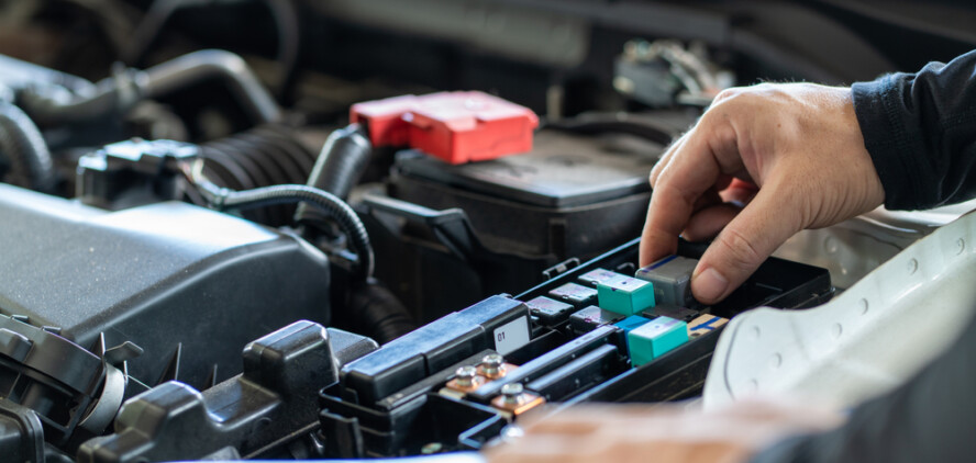 4 Signs Of A Bad Or Failing Starter Relay