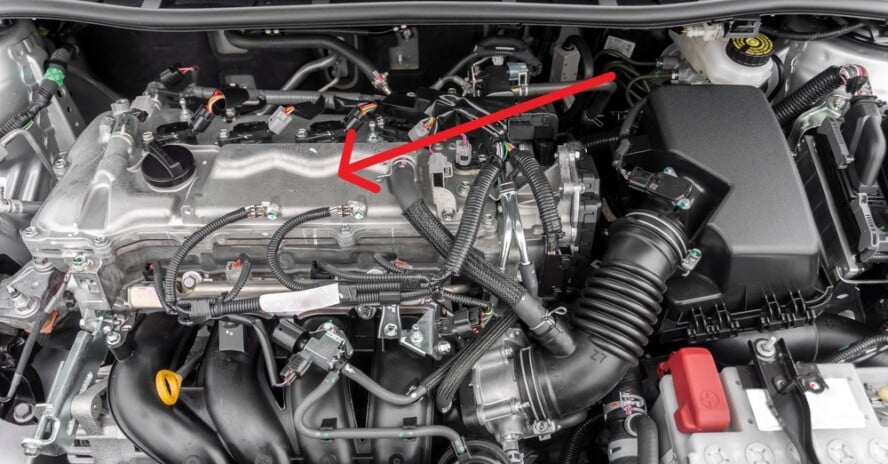 6 Symptoms Of A Bad Valve Cover & Replacement Cost