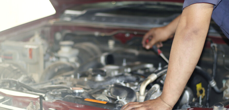 5 Symptoms Of A Bad Starter And Replacement Cost