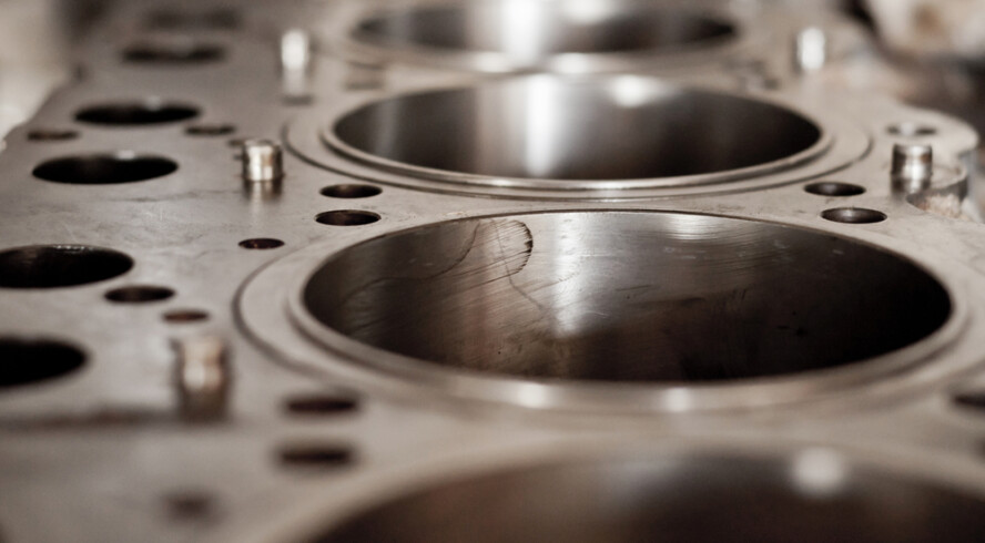 8 Causes Of Low Compression In A Car Engine (& How To Fix)