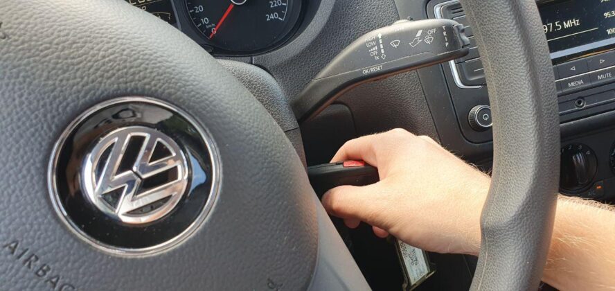 How To Program A Key Fob Yourself At Home (8 Easy Steps)