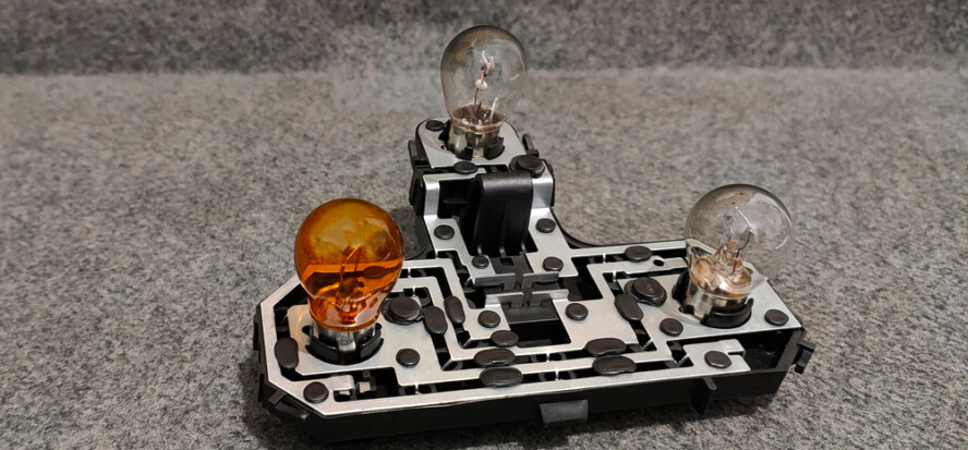 6 Reasons Your Tail Lights Are Not Working, But Brake Lights Are