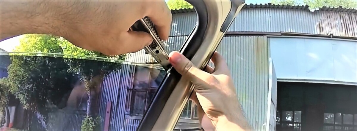 How To Remove Window Tint From Cars At Home