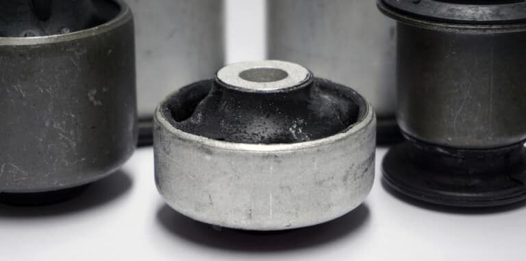 5 Signs Of A Defective Transmission Mount