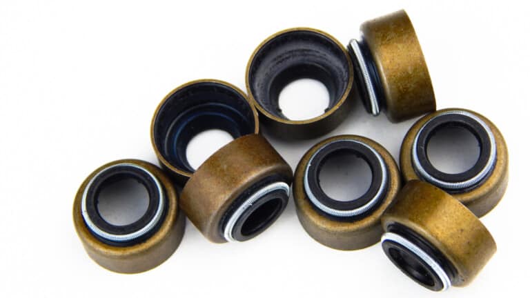 7 Symptoms Of A Bad Distributor Cap & Replacement Cost