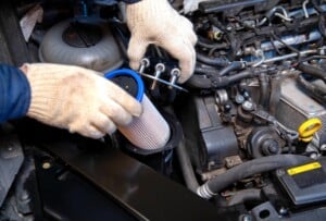 6 Symptoms Of A Clogged Fuel Filter & Replacement Cost