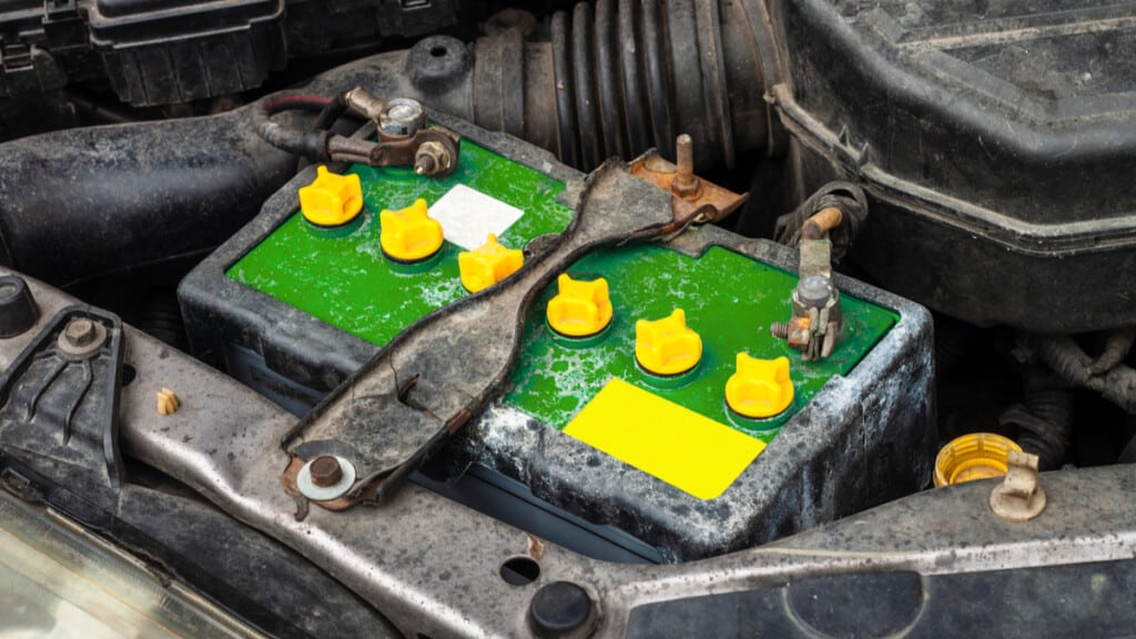 6 Signs Of A Bad Or Failing Car Battery