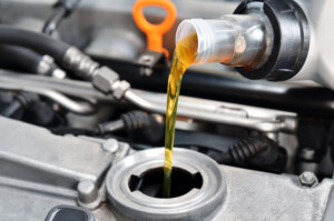 How To Check Your Car’s Engine Oil (Read The Dipstick)