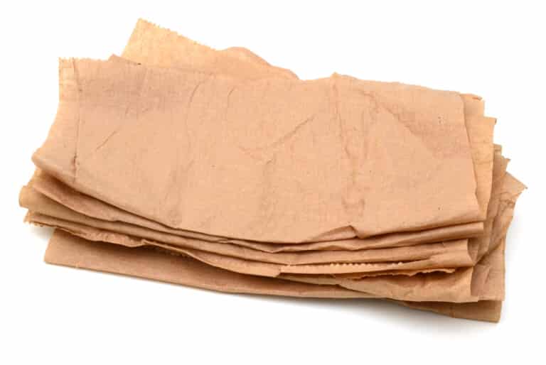 How To Check Your Car’s Engine Oil (Read The Dipstick)