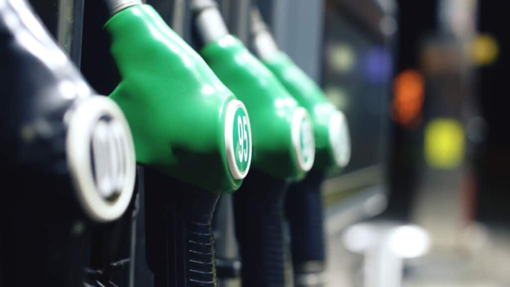Is Unleaded Gas The Same As Regular Mechanic Base