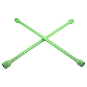 10 Best Lug Wrenches (2023 Guide) | Mechanic Base