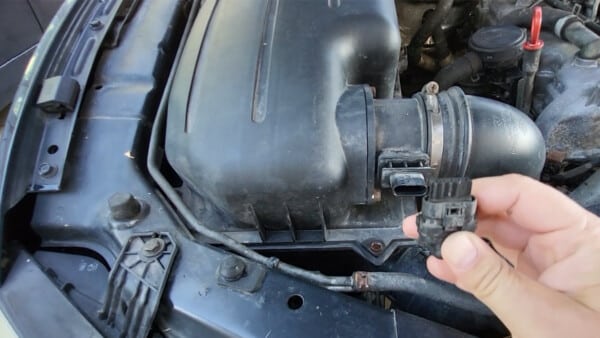 How To Clean A Mass Air Flow Sensor (5 Steps) - Mechanic Base