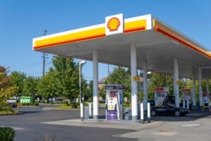 What Happens If You Mix Premium and Regular Gas?