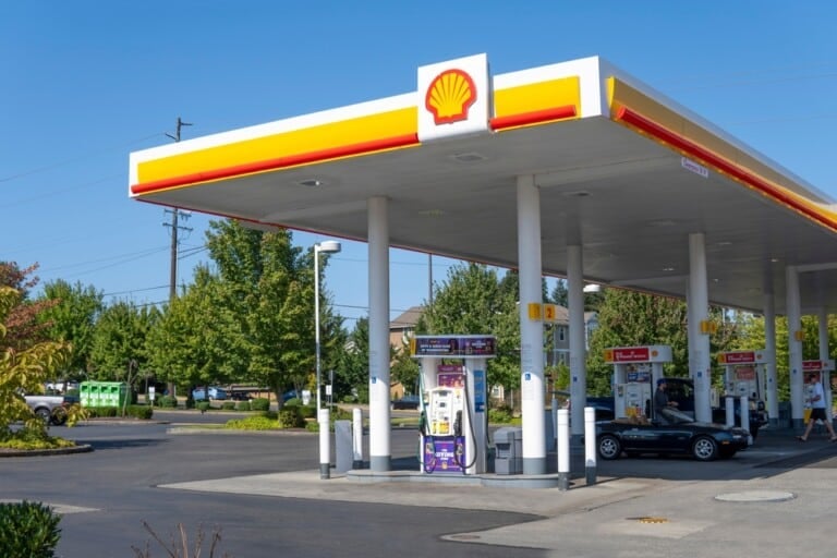 What Happens If You Mix Premium and Regular Gas?